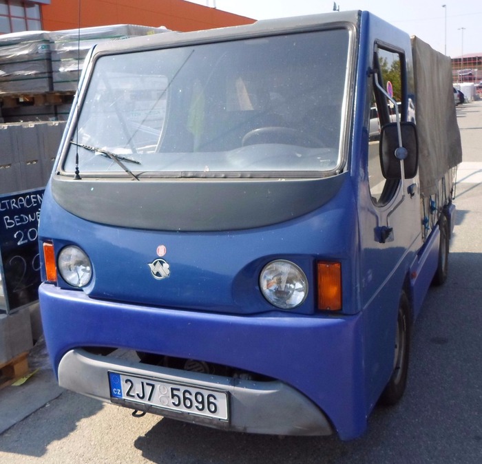 VAB Sipox Microcar M19